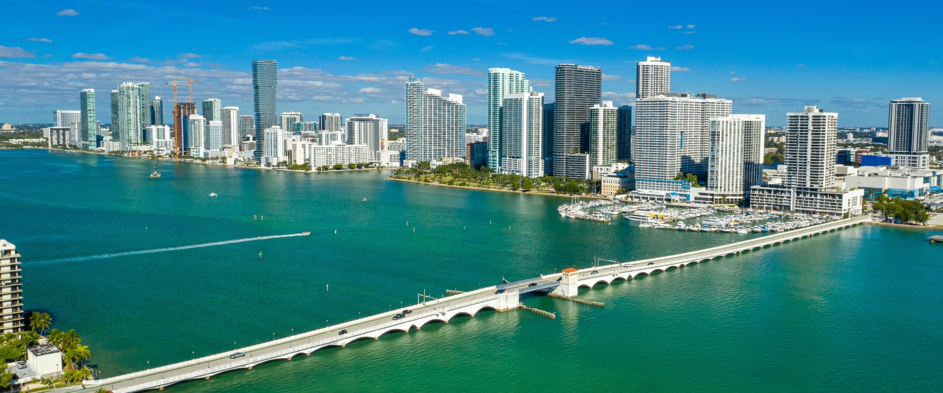 Exploring the Rich History and Vibrant Culture of Edgewater